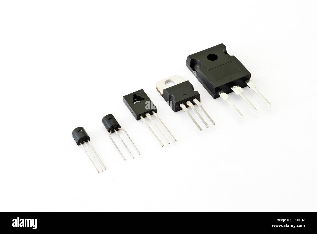 Transistor mosfet immagini e fotografie stock ad alta risoluzione - Alamy