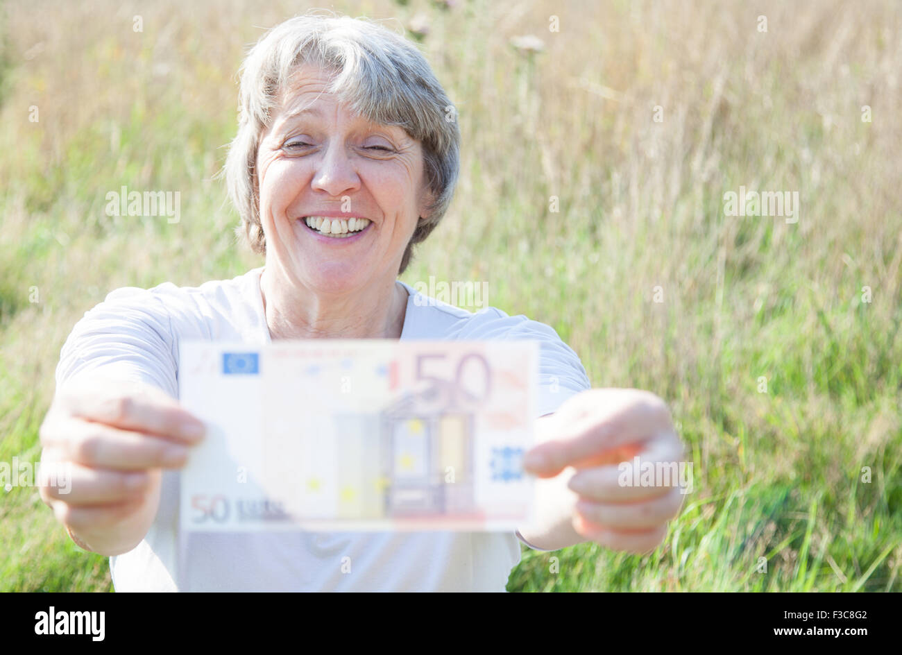 Vecchiaia felice immagini e fotografie stock ad alta risoluzione - Alamy