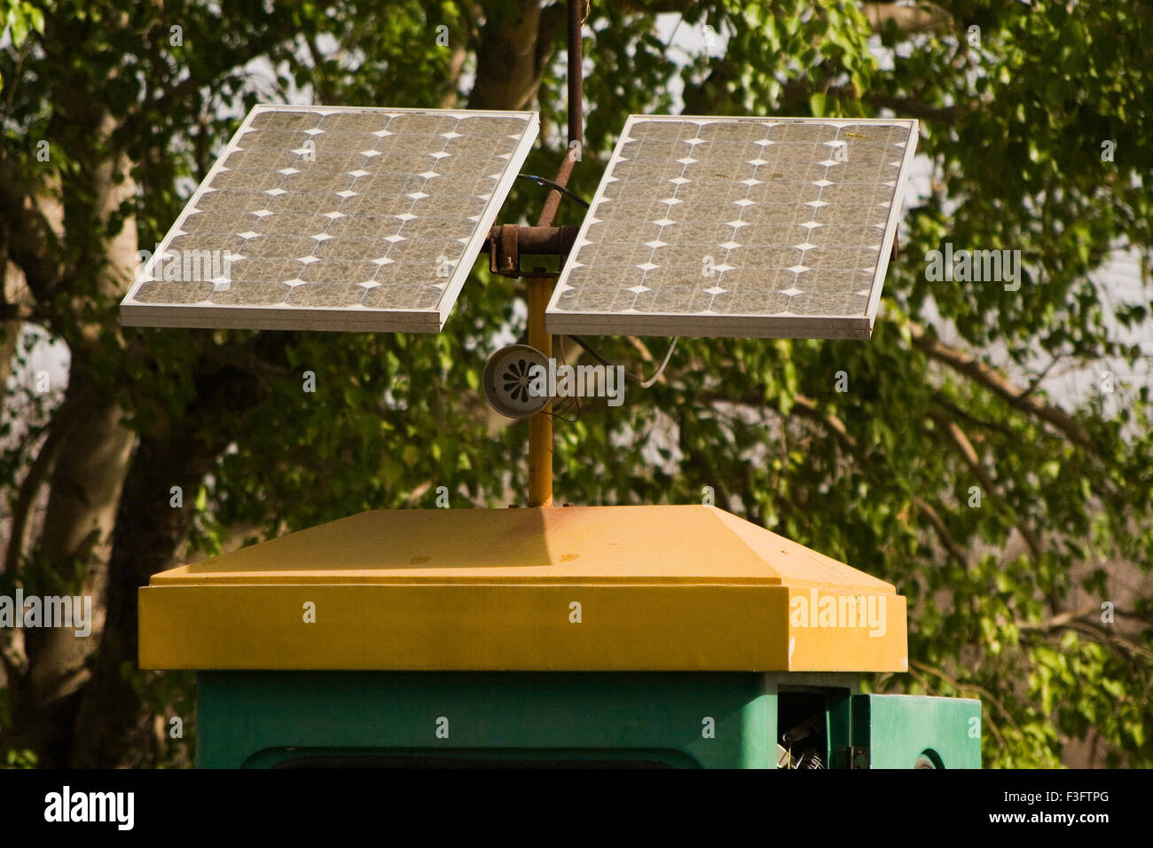 Sistema di pannelli solari immagini e fotografie stock ad alta ...