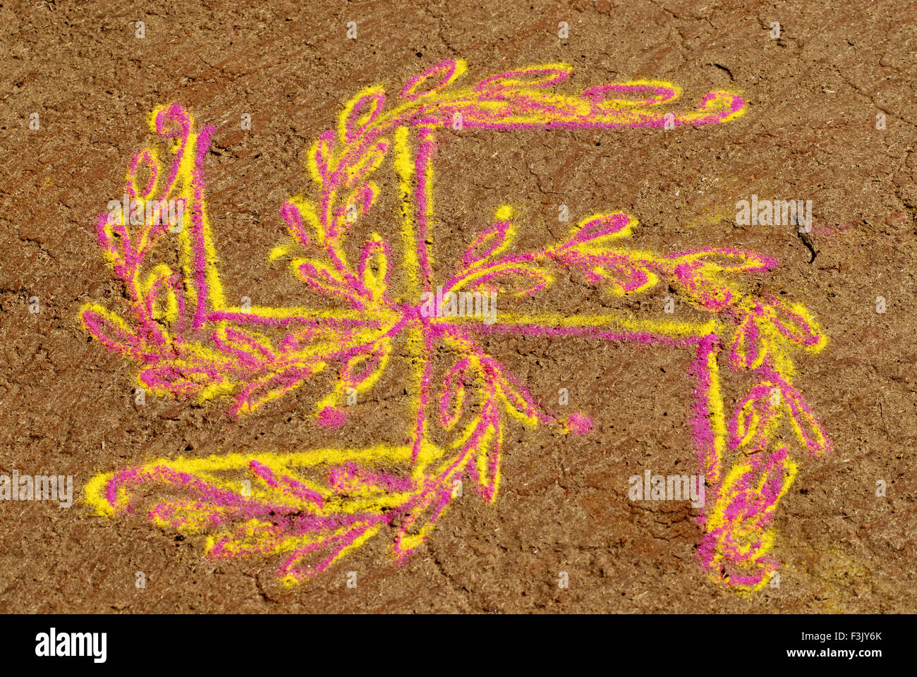 Simbolo della croce uncinata immagini e fotografie stock ad alta ...