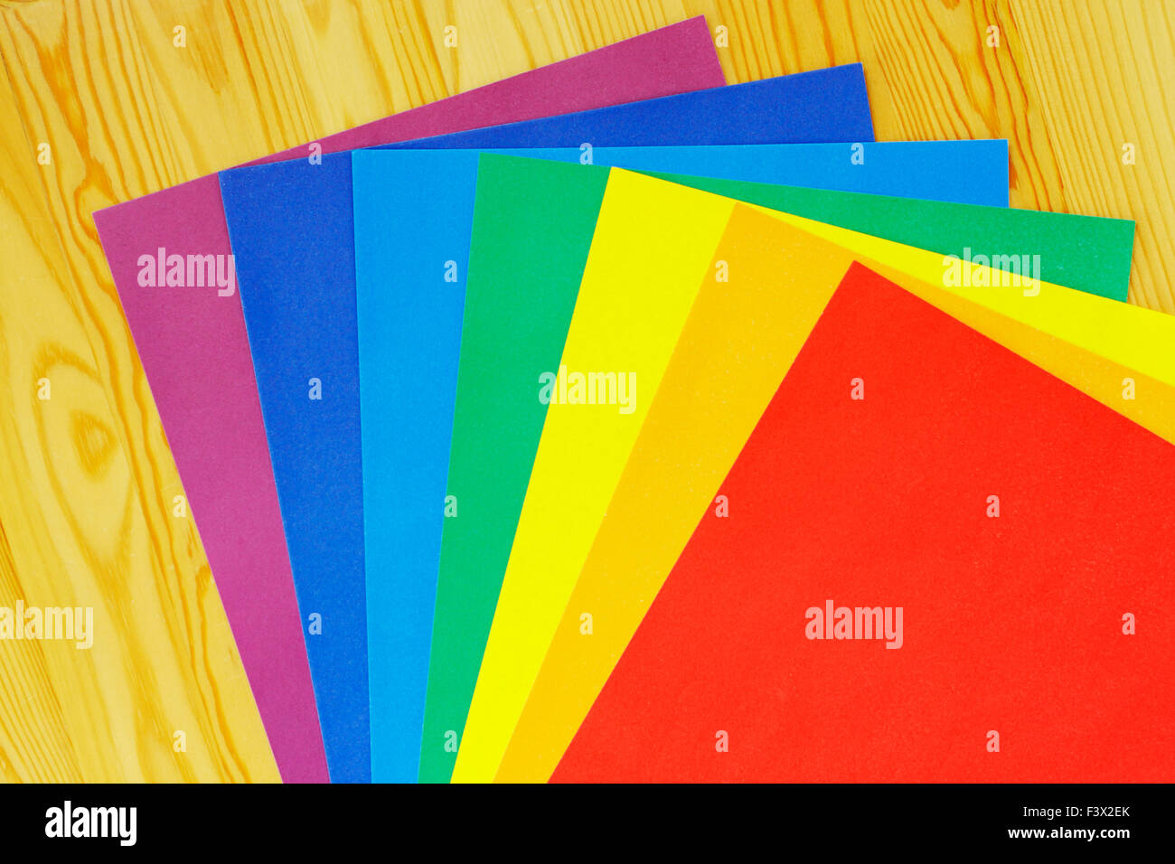 Carta Colorata Immagini e Fotos Stock - Alamy