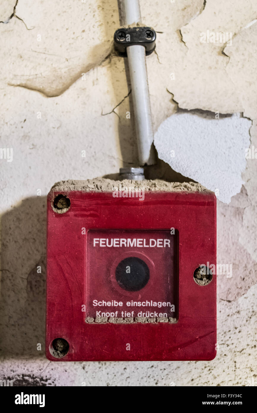 Pannello di allarme antincendio immagini e fotografie stock ad alta ...