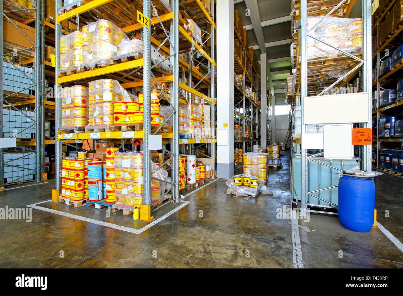 Beni infiammabili immagini e fotografie stock ad alta risoluzione - Alamy