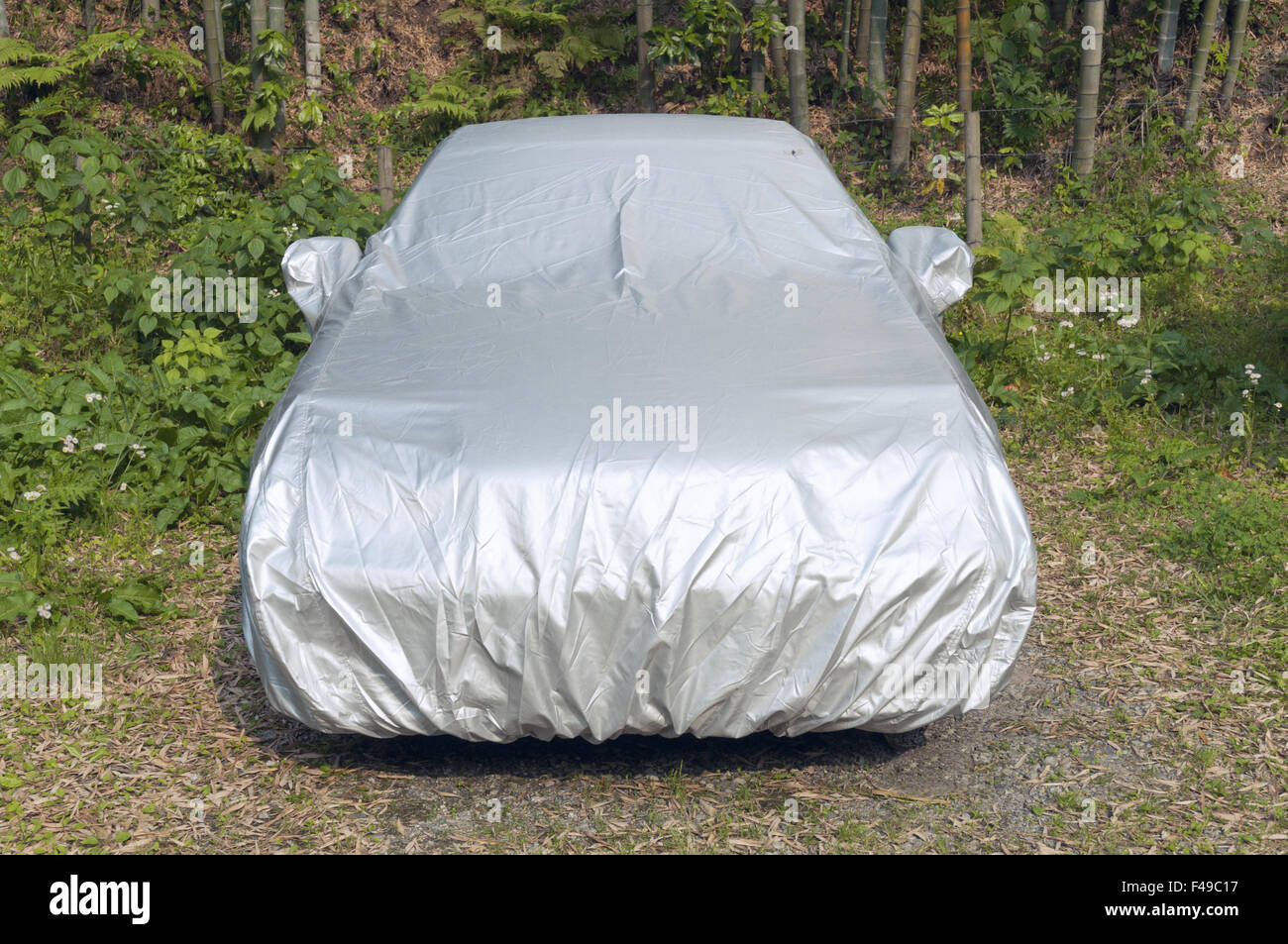 Telo copriauto immagini e fotografie stock ad alta risoluzione - Alamy