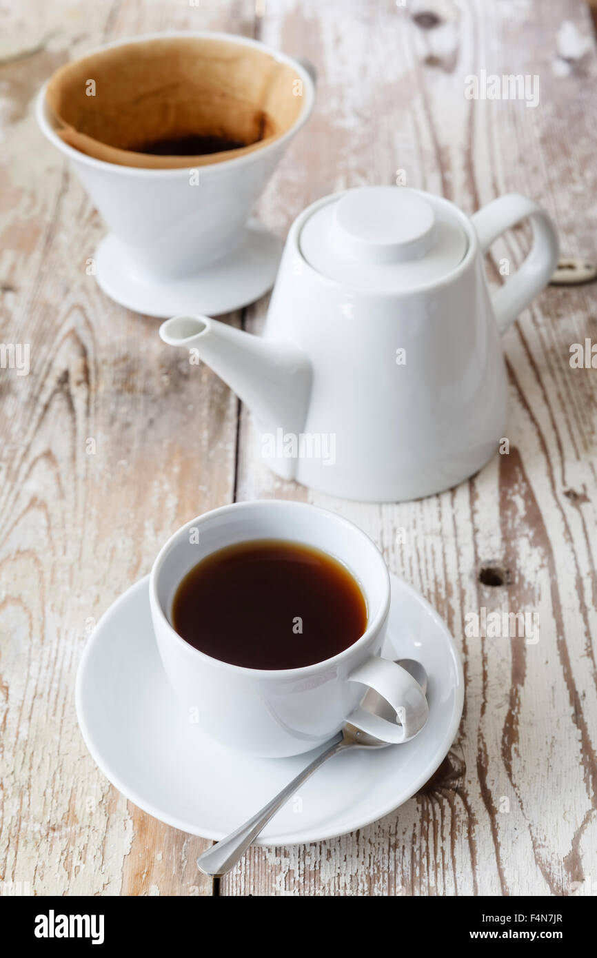 Porcellana filtrata immagini e fotografie stock ad alta risoluzione - Alamy