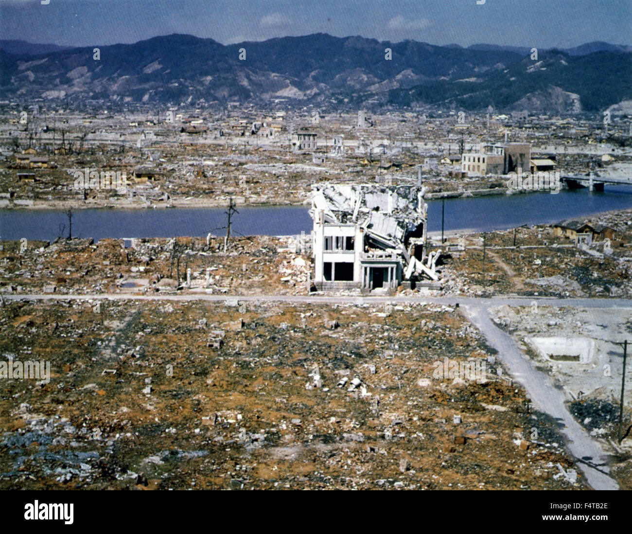 Bomba atomica immagini e fotografie stock ad alta risoluzione - Alamy
