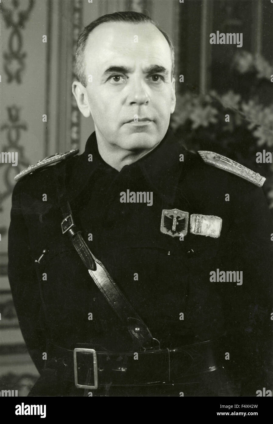 Divisa fascista immagini e fotografie stock ad alta risoluzione - Alamy