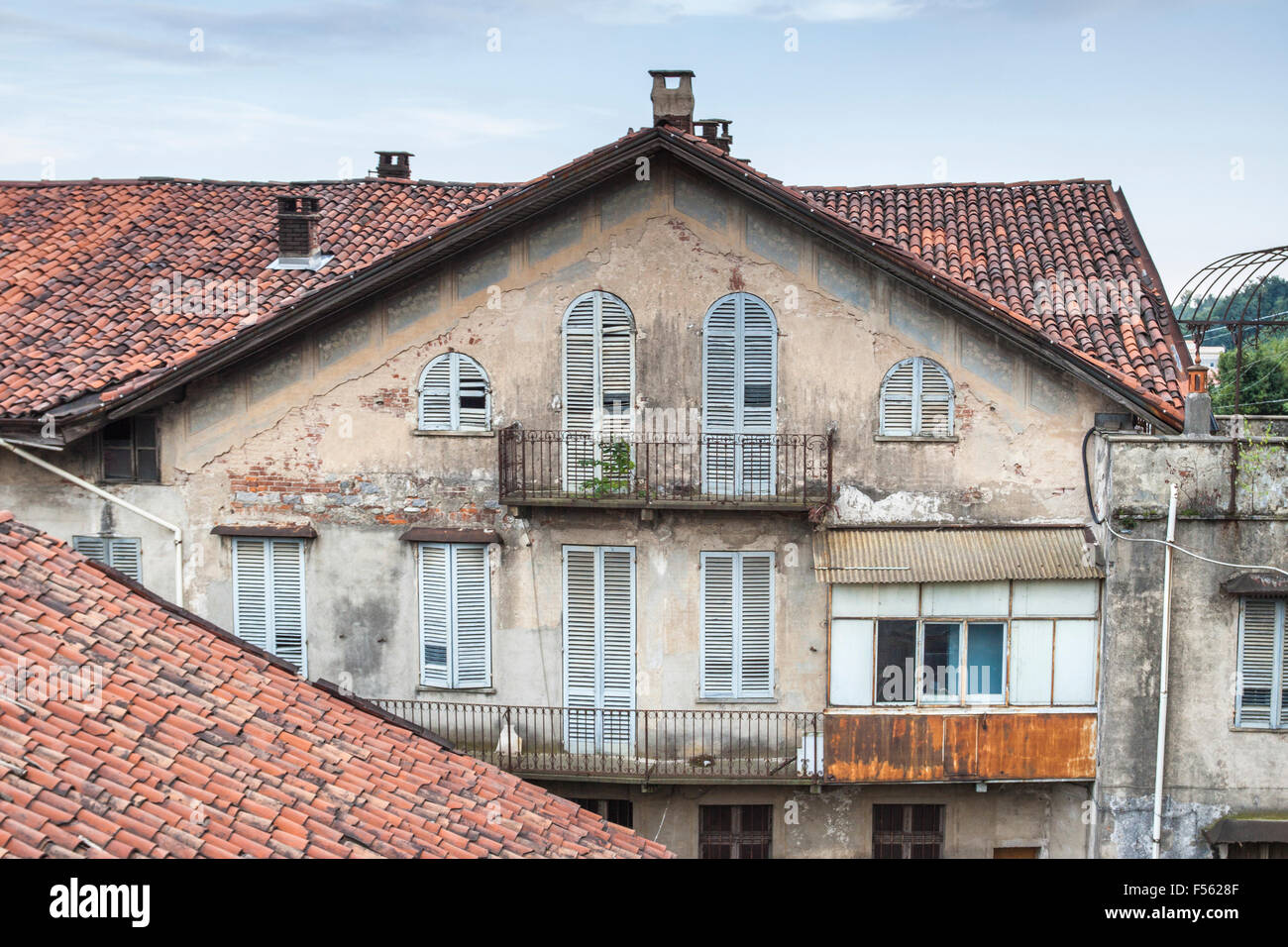 Tessile italiana medievale immagini e fotografie stock ad alta ...