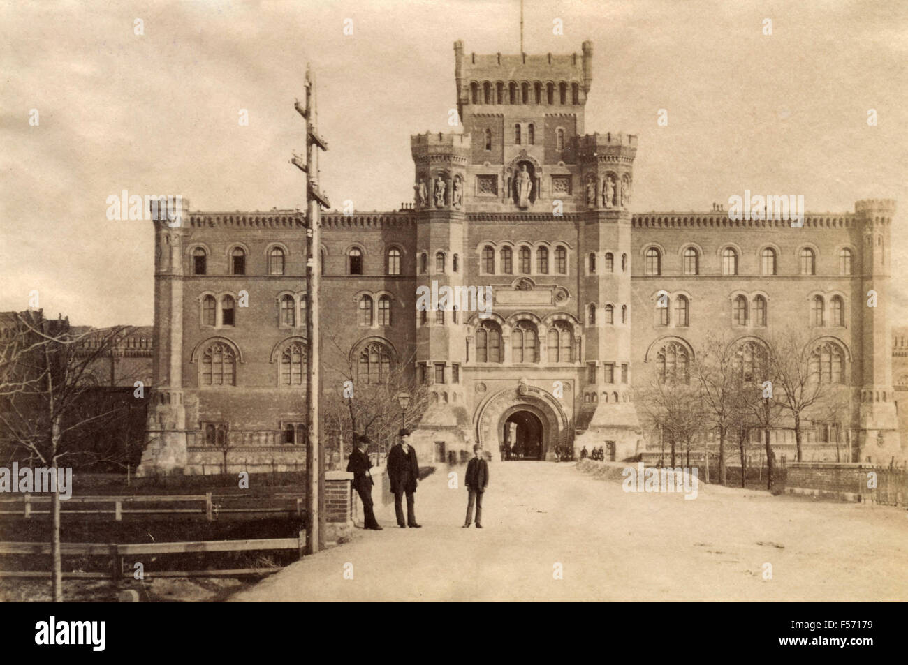 Arsenale di vienna immagini e fotografie stock ad alta risoluzione - Alamy