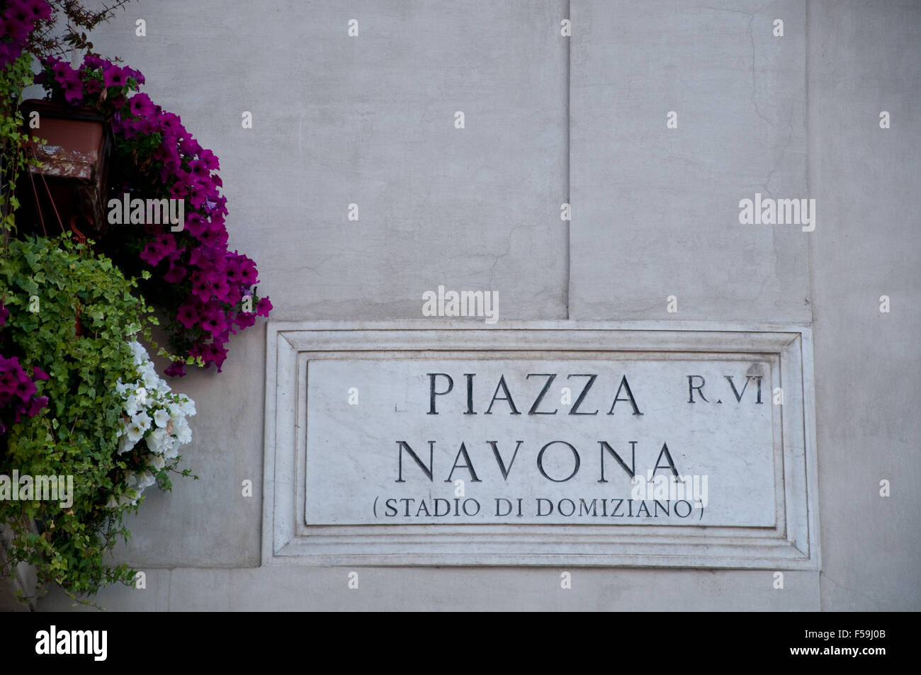 Segnale stradale di piazza navona immagini e fotografie stock ad alta ...