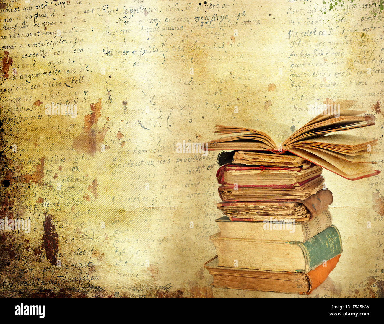 Vintage Sfondo Con Libri Antichi Si Torna A Scuola Concept Foto Stock Alamy