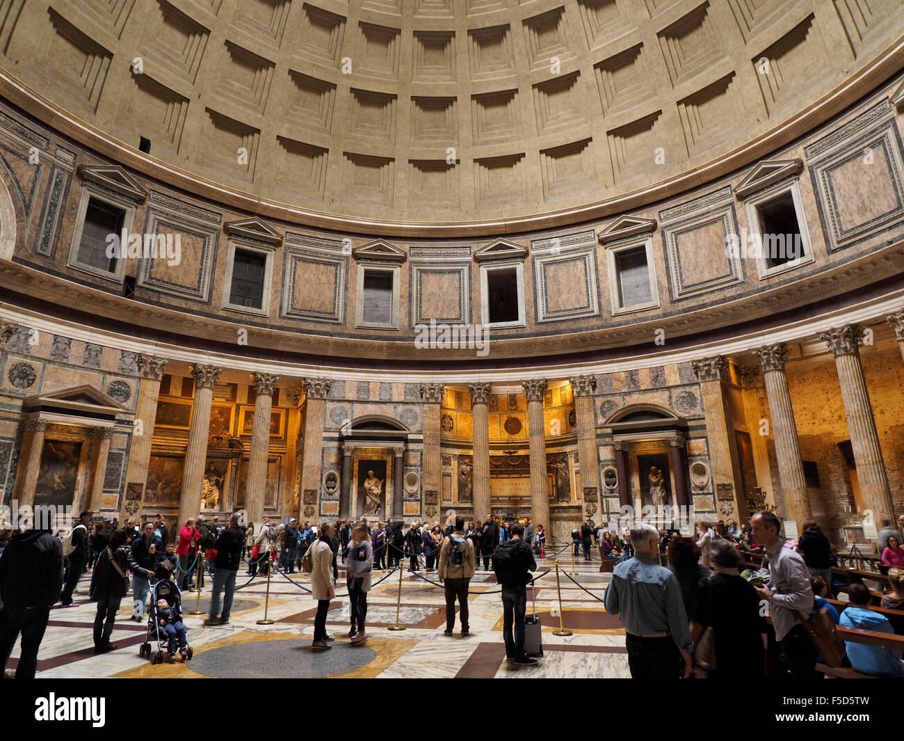 Cupola del pantheon roma immagini e fotografie stock ad alta ...