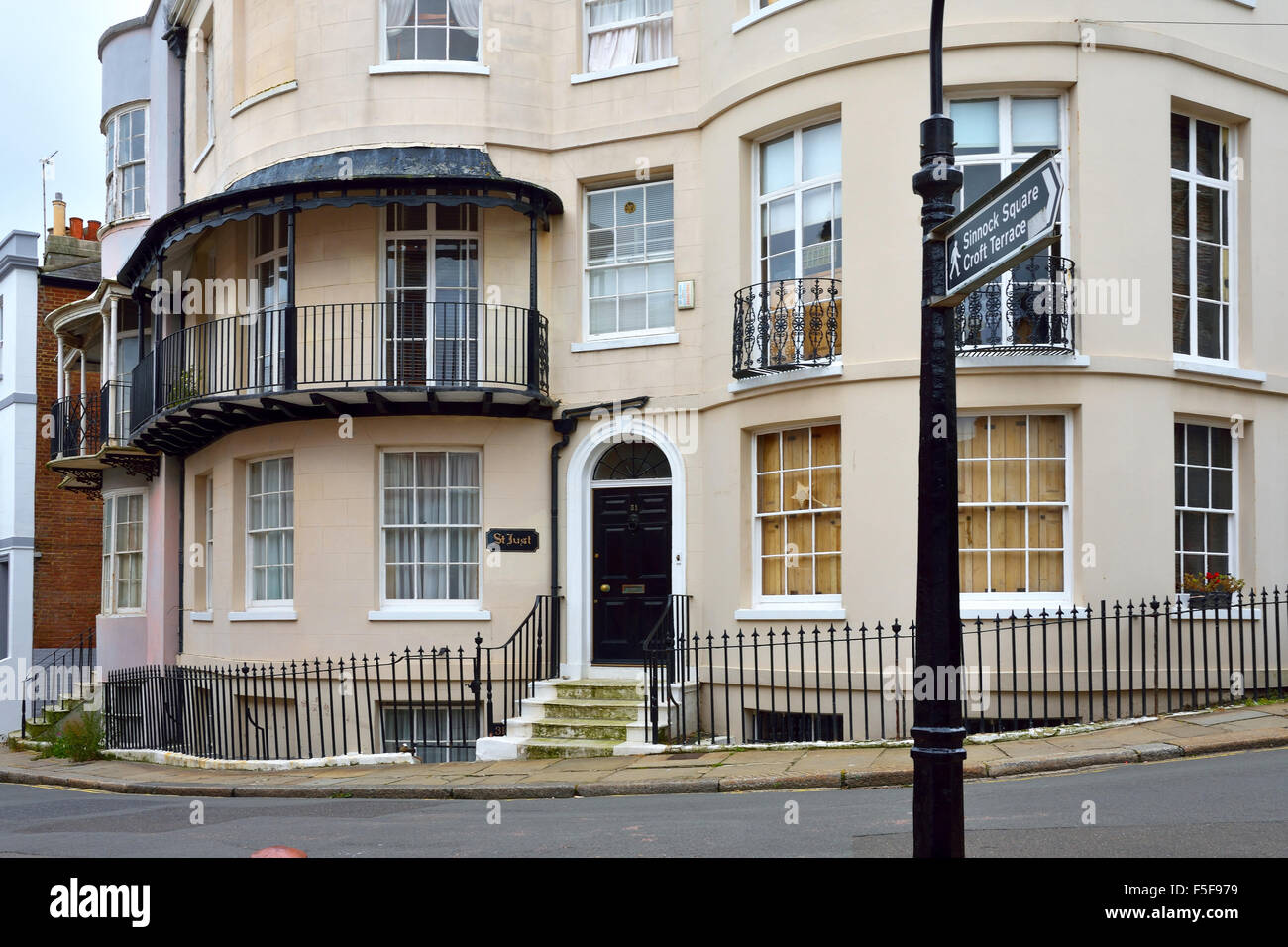 Ispettore Christopher Foyle in casa Hastings. Dalla serie TV Foyle la ...
