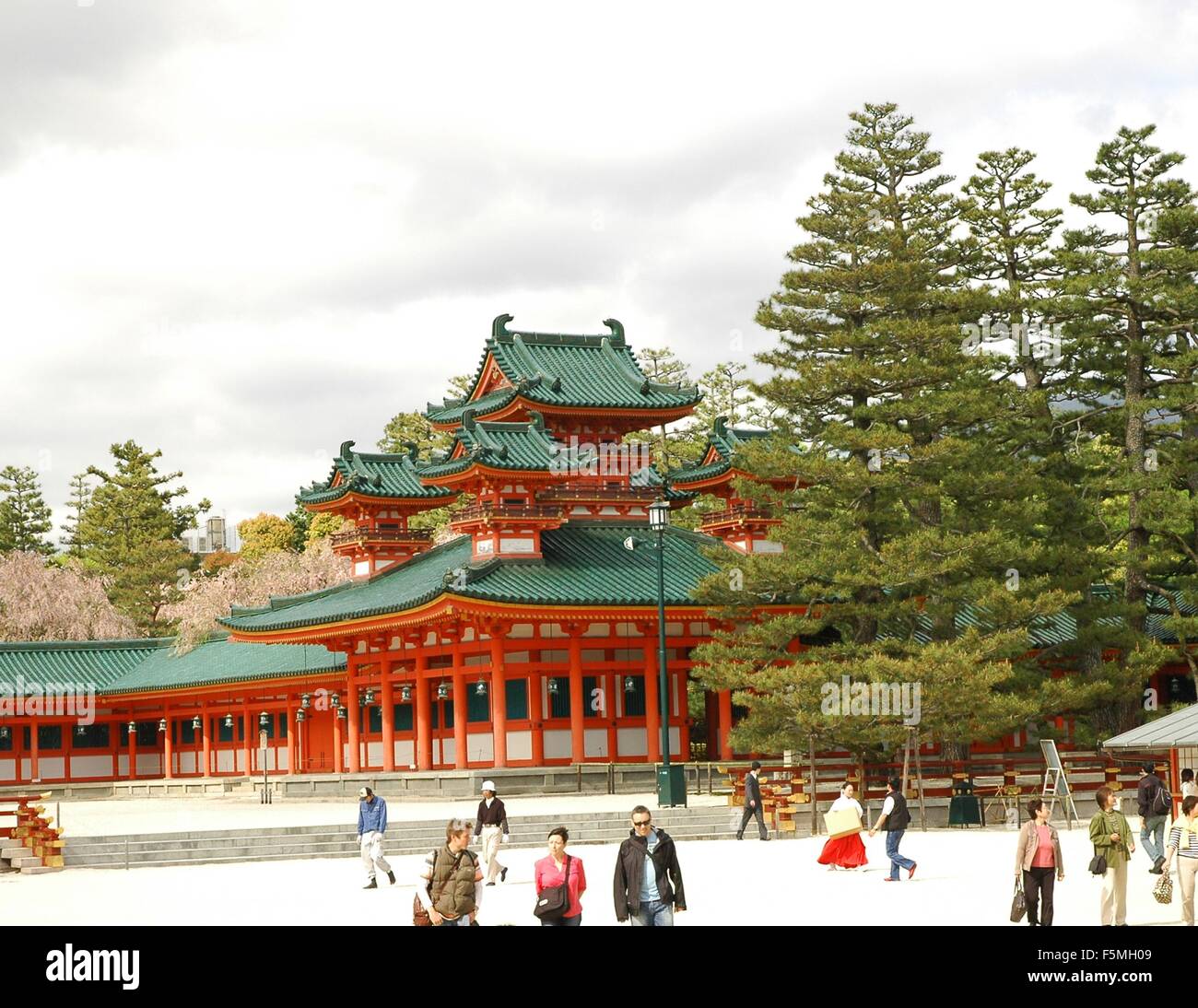 Templi di kyoto immagini e fotografie stock ad alta risoluzione - Alamy