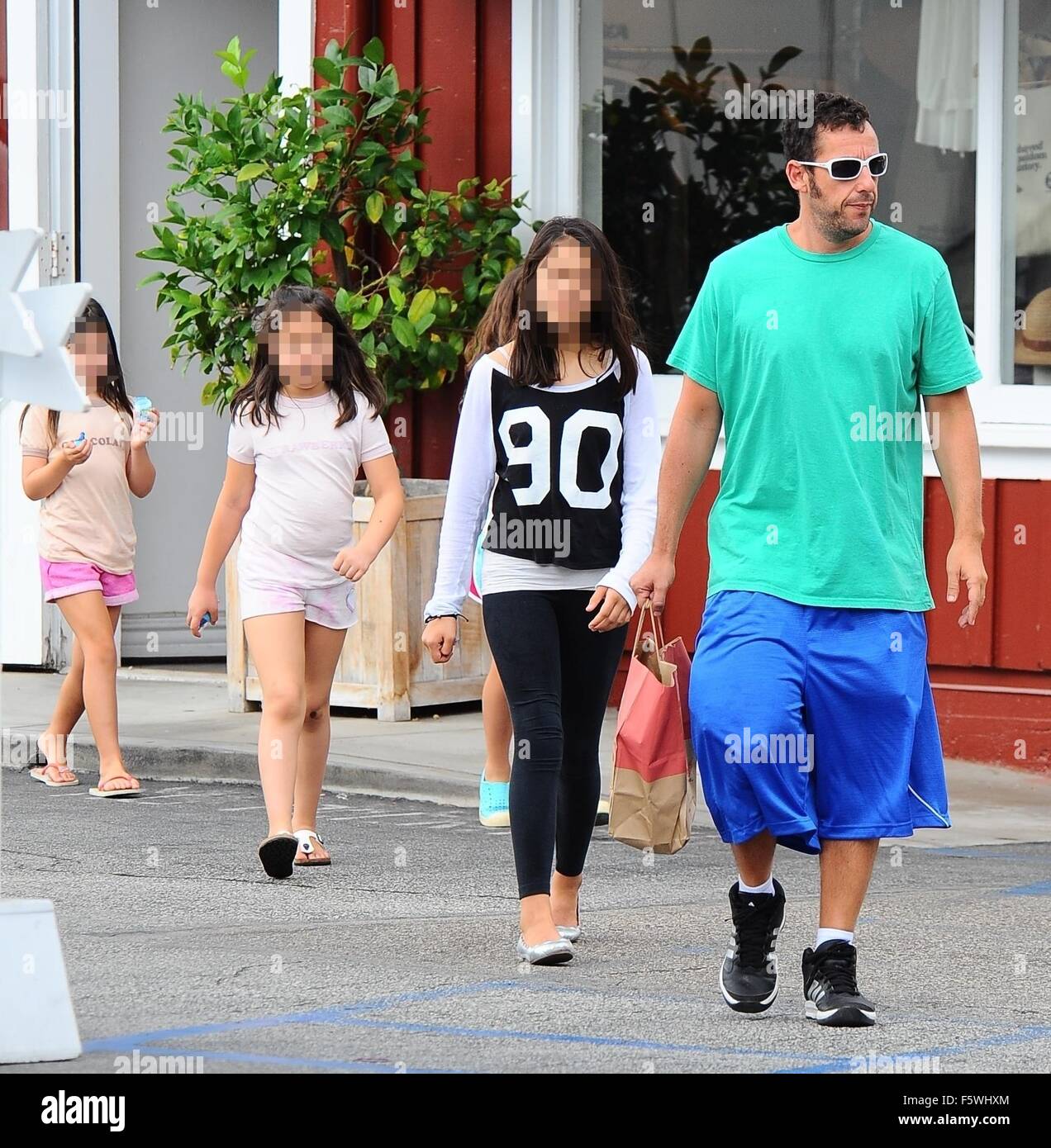 Adam sandler and sunny madeline sandler immagini e fotografie stock ad ...