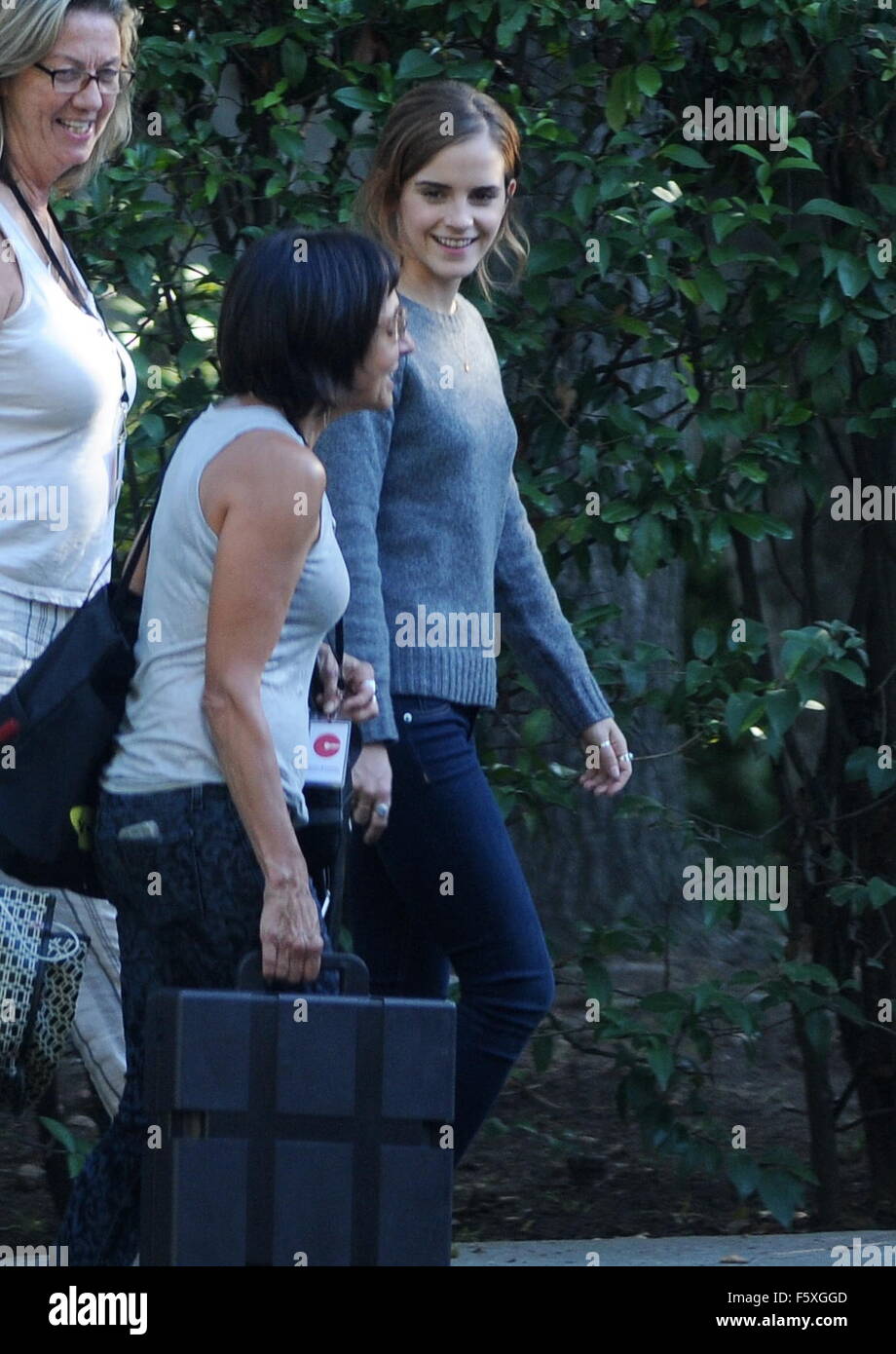 Emma watson on the set of the circle immagini e fotografie stock ad ...