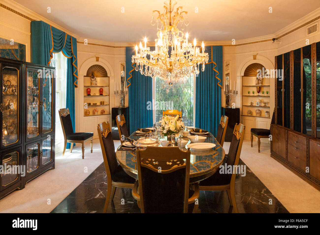 Interno di Elvis Presley's Graceland mansion, Memphis, Tennessee, Stati ...