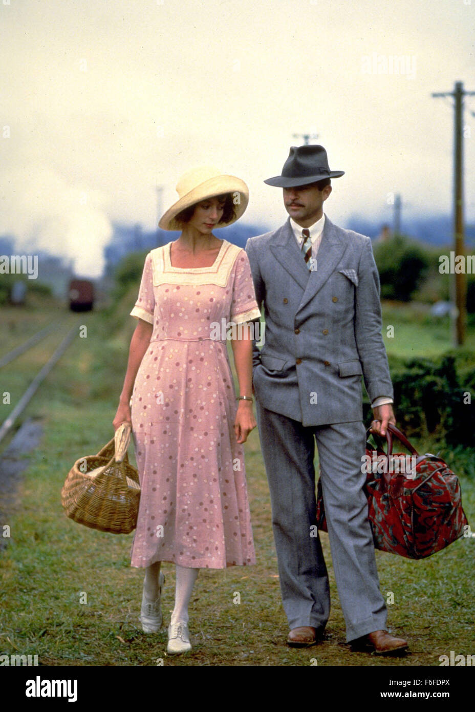 Sam neill wife immagini e fotografie stock ad alta risoluzione - Alamy