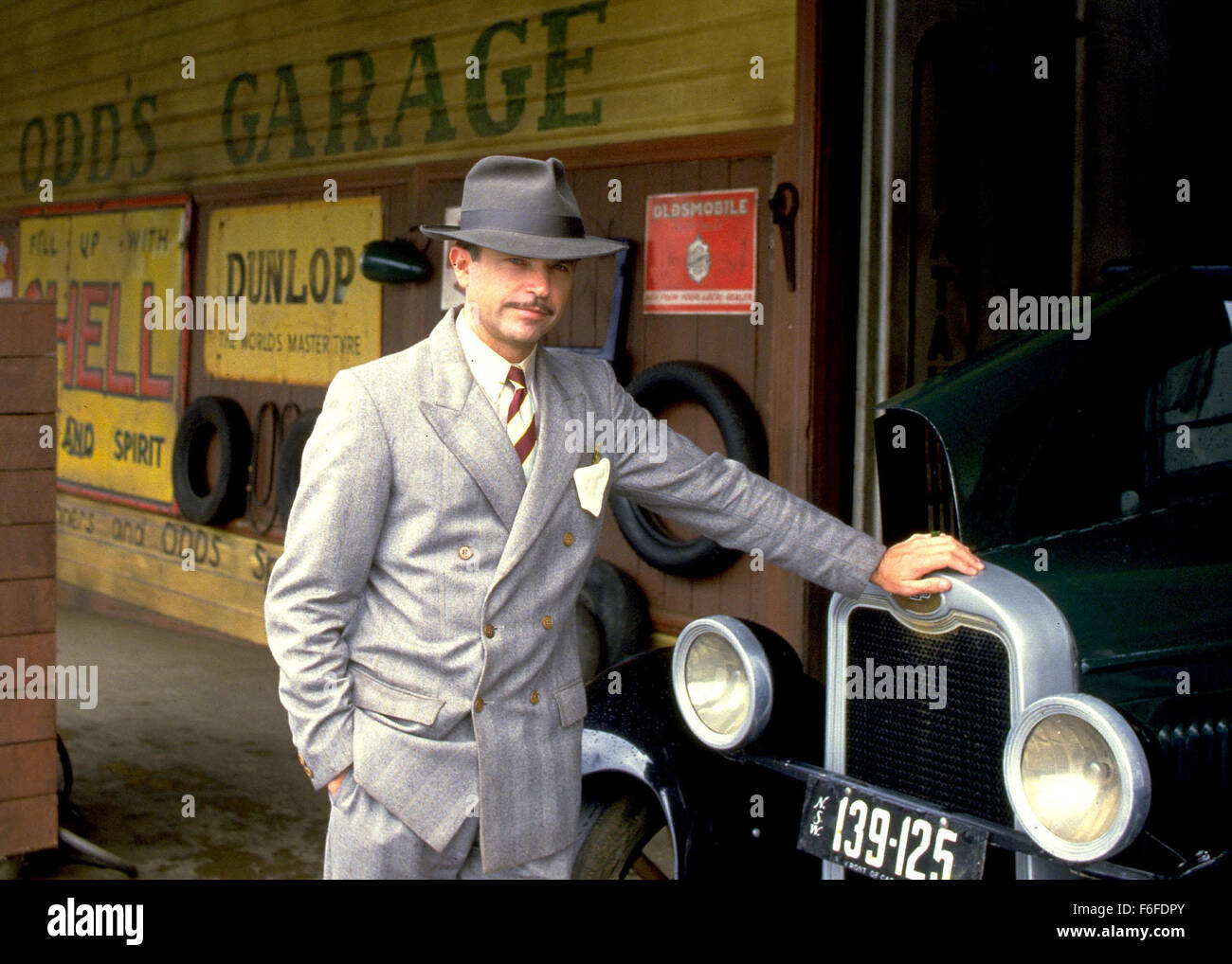 Sam neill wife immagini e fotografie stock ad alta risoluzione - Alamy