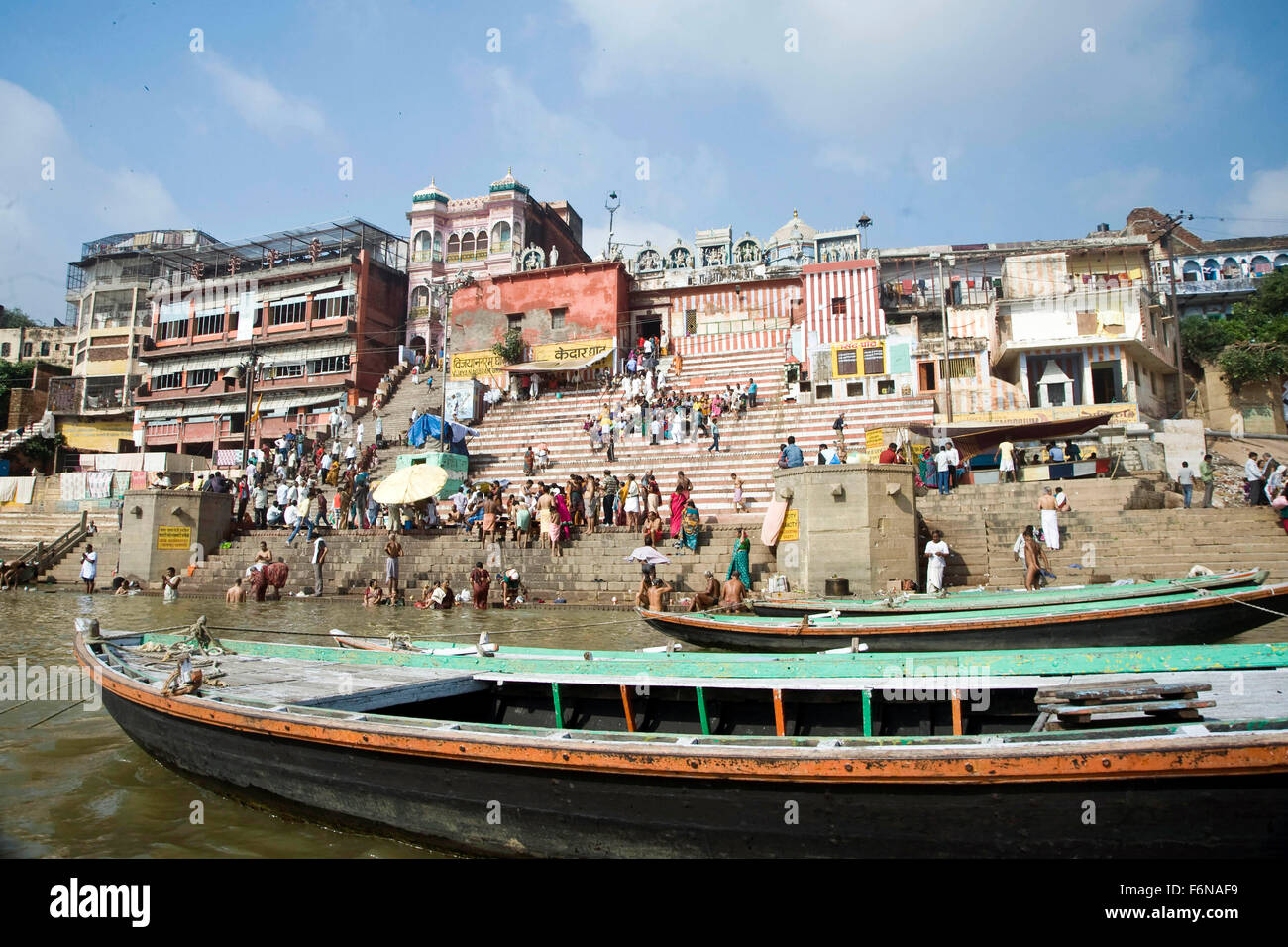 Kedar ghat varanasi india immagini e fotografie stock ad alta ...