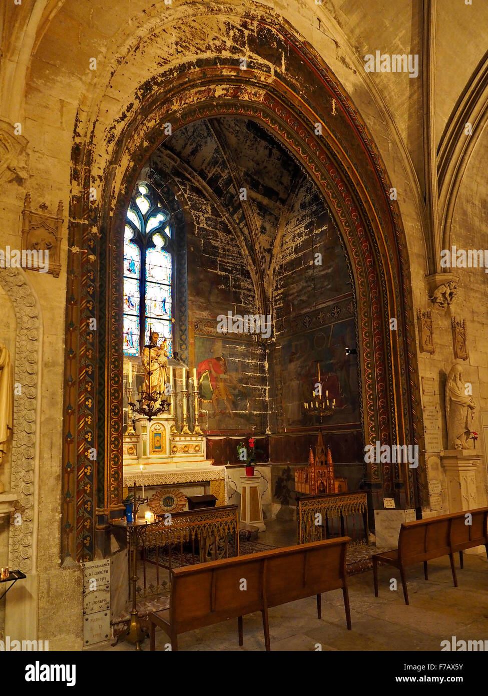 Palazzo dei papi avignone interior immagini e fotografie stock ad alta ...