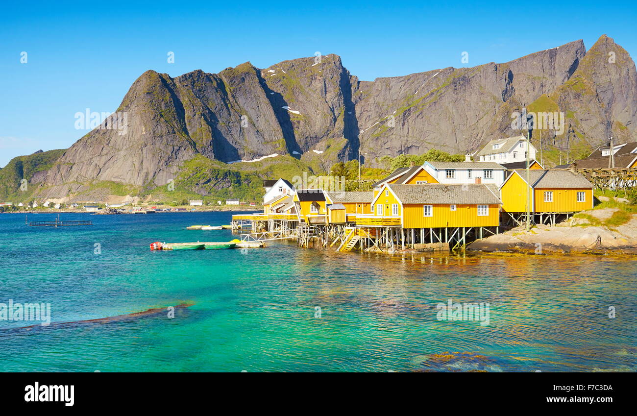 Lofoten bridge lofoten islands nordland immagini e fotografie stock ad ...