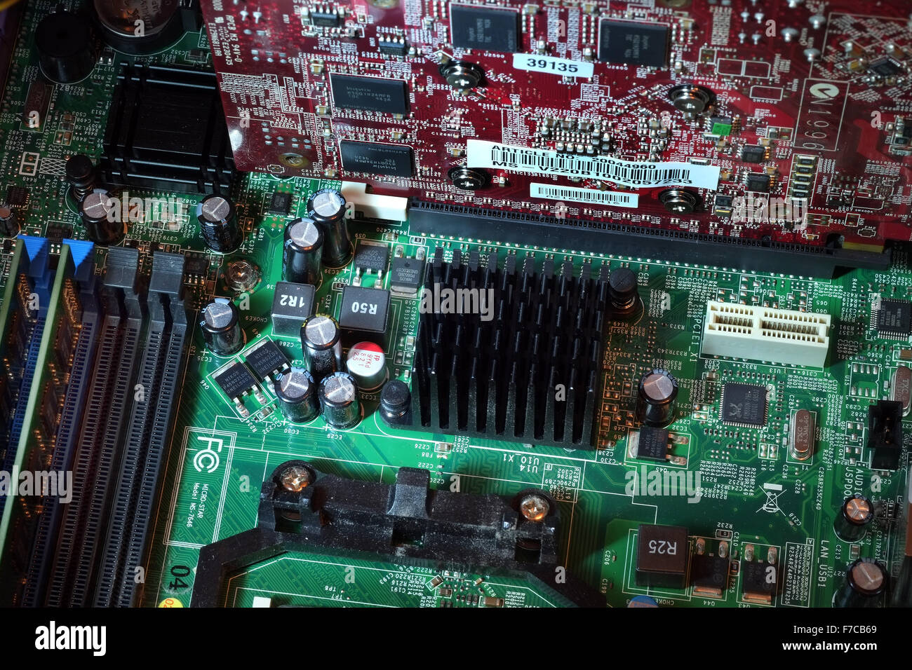 Componenti elettronici della scheda madre immagini e fotografie stock ...