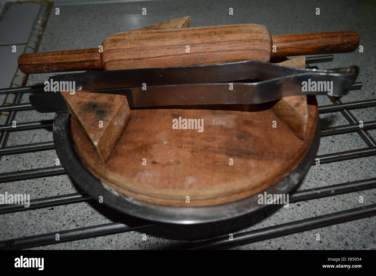 Pane chapati immagini e fotografie stock ad alta risoluzione - Alamy