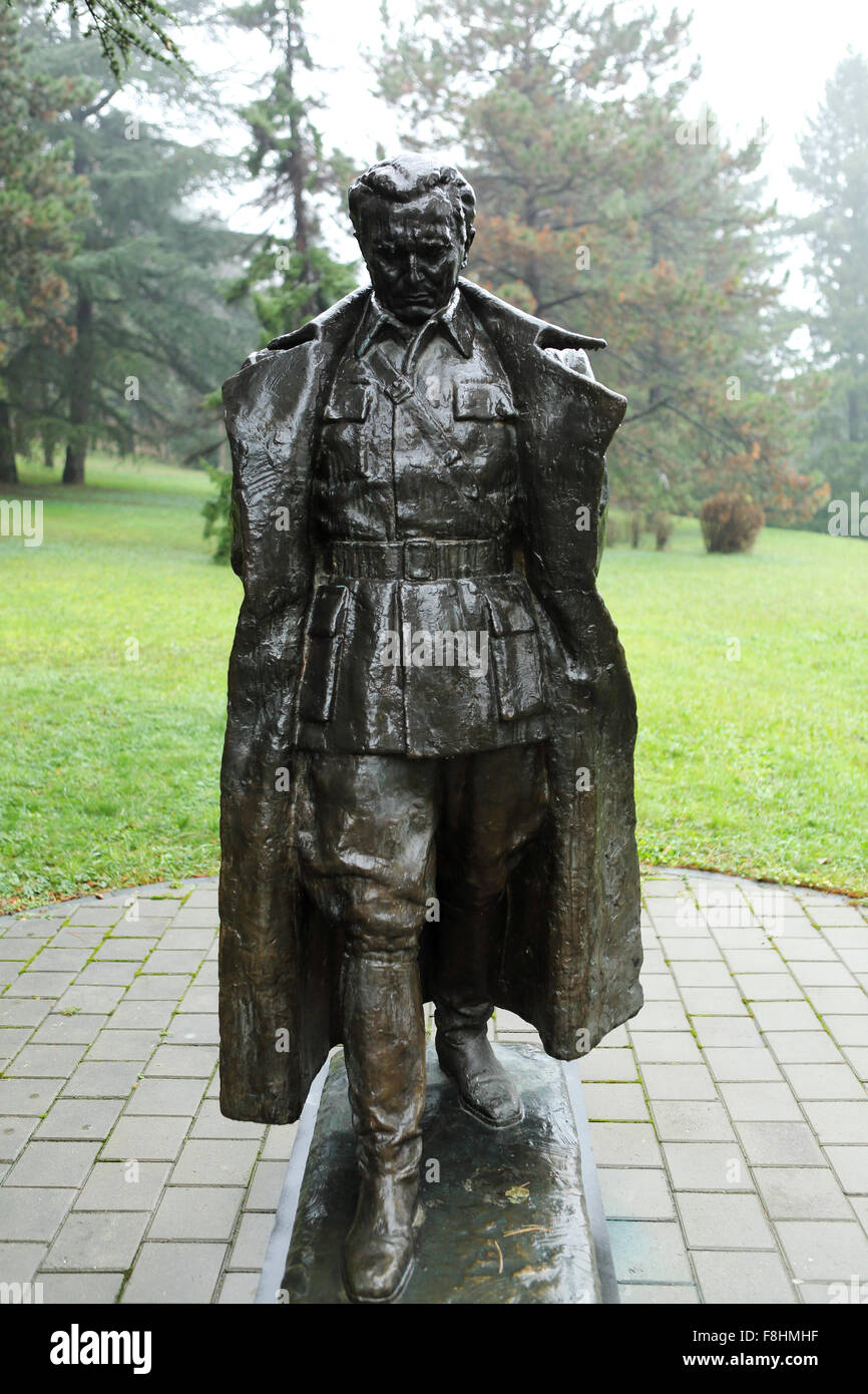 Statue josip broz tito in immagini e fotografie stock ad alta ...