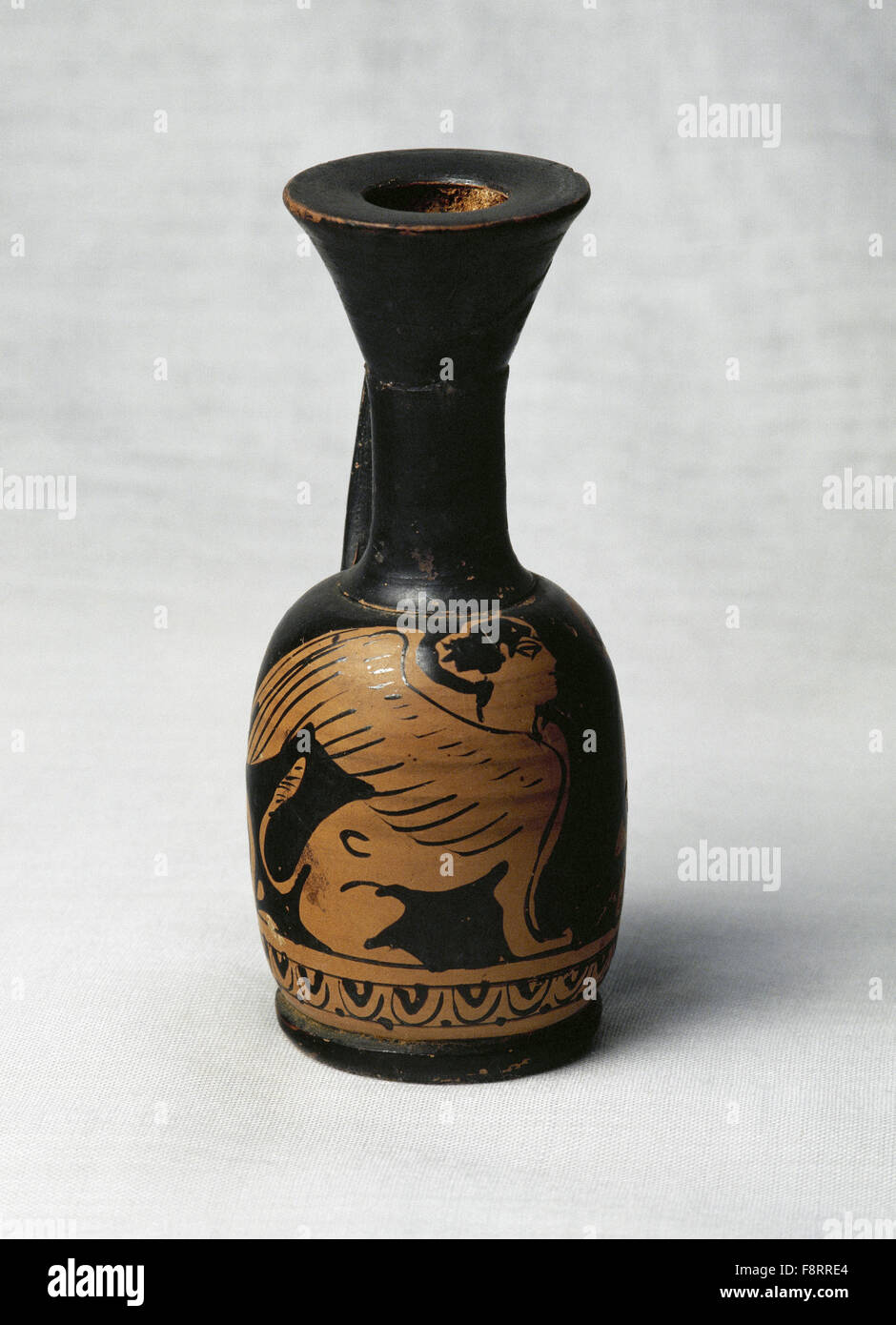 Vaso greco geometrico immagini e fotografie stock ad alta risoluzione ...