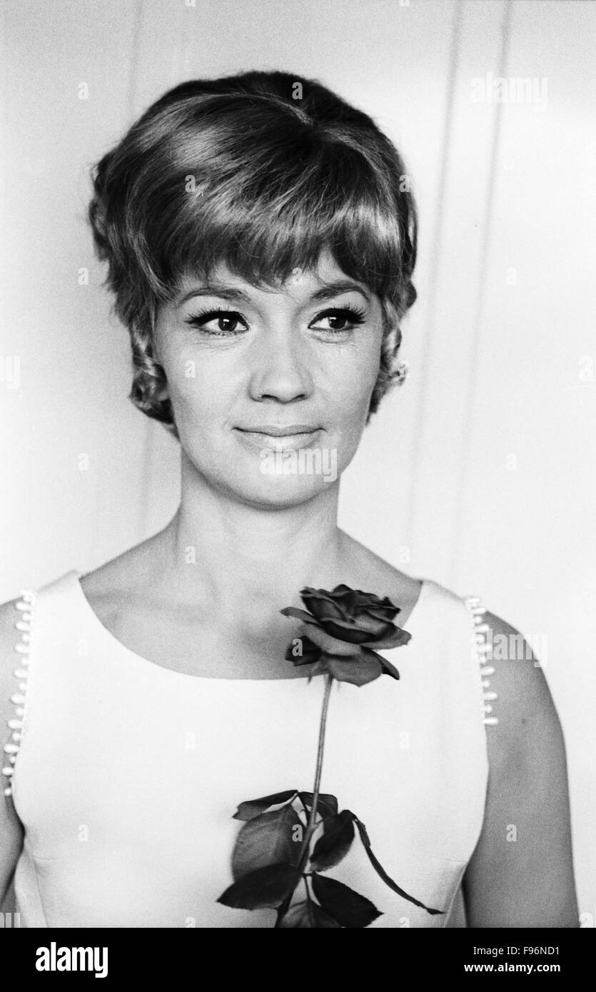 Schweizer Schauspielerin Liselotte Pulver, Porträtaufnahme, Deutschland ...
