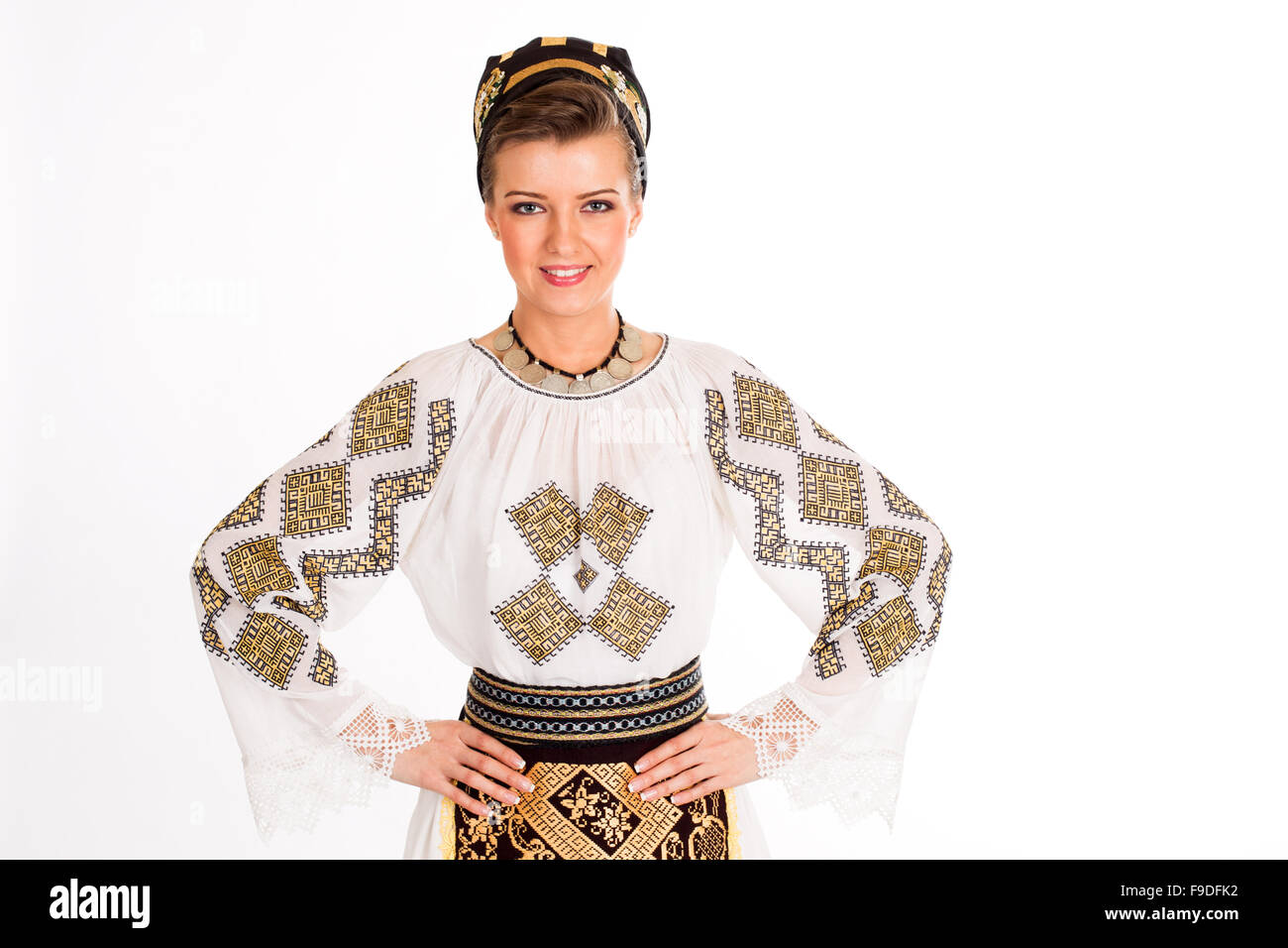 Vestiti di folclore immagini e fotografie stock ad alta risoluzione - Alamy