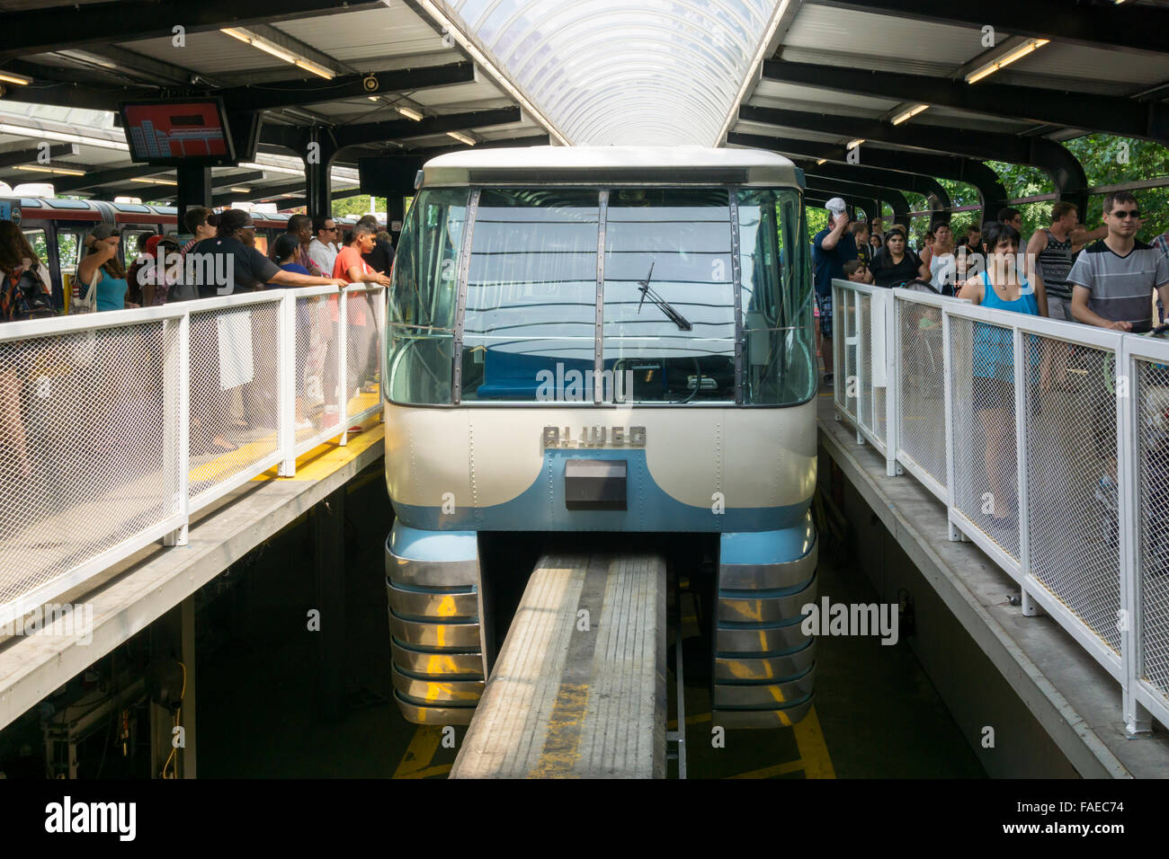 Seattle center monorail immagini e fotografie stock ad alta risoluzione ...