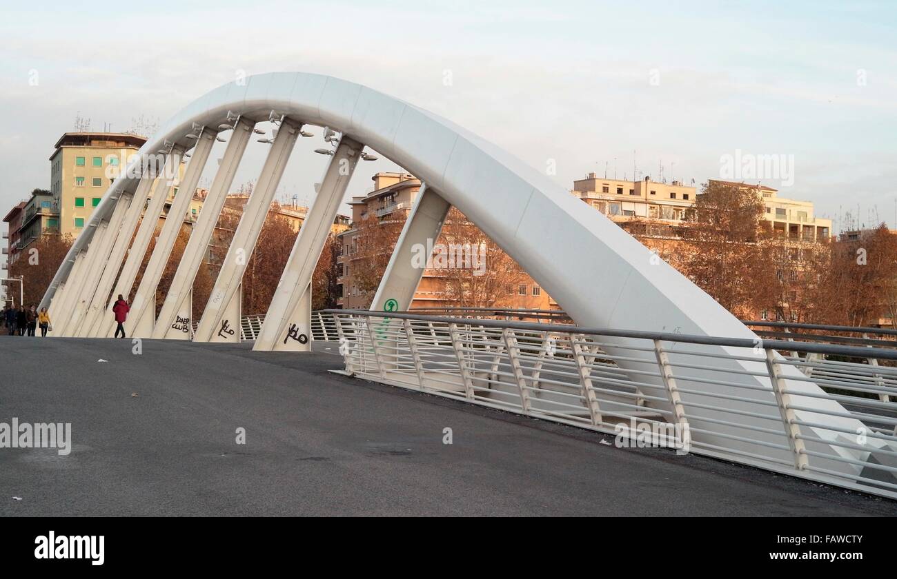 Ponte flaminio immagini e fotografie stock ad alta risoluzione - Alamy