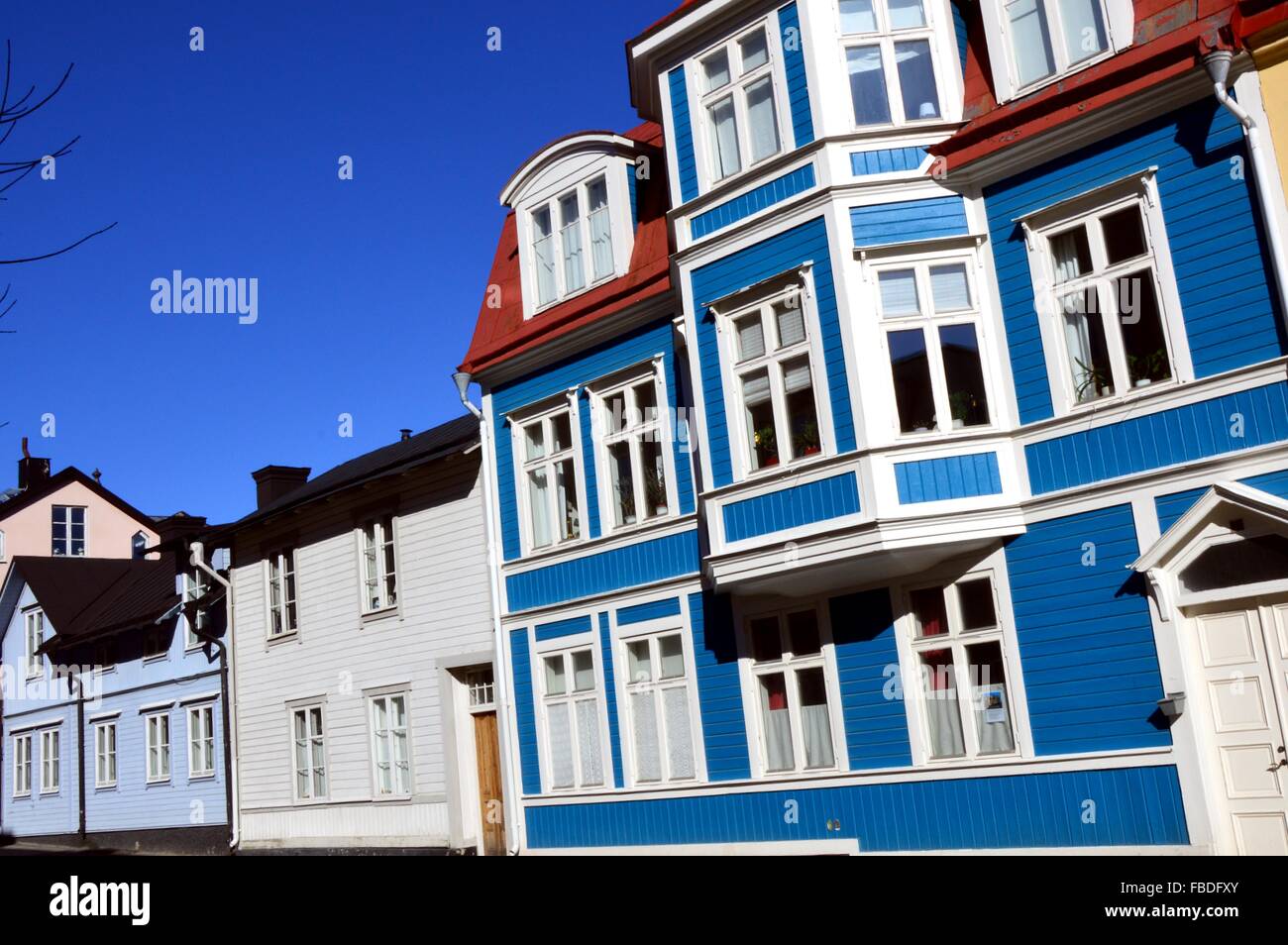 Facciate colorate di architettura immagini e fotografie stock ad alta ...