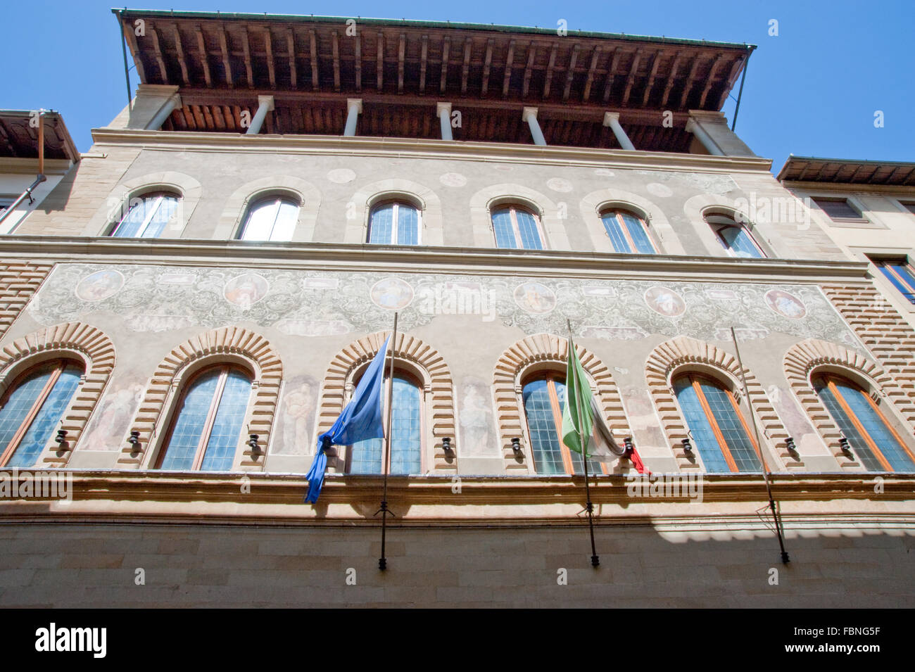 Edificio a firenze immagini e fotografie stock ad alta risoluzione - Alamy