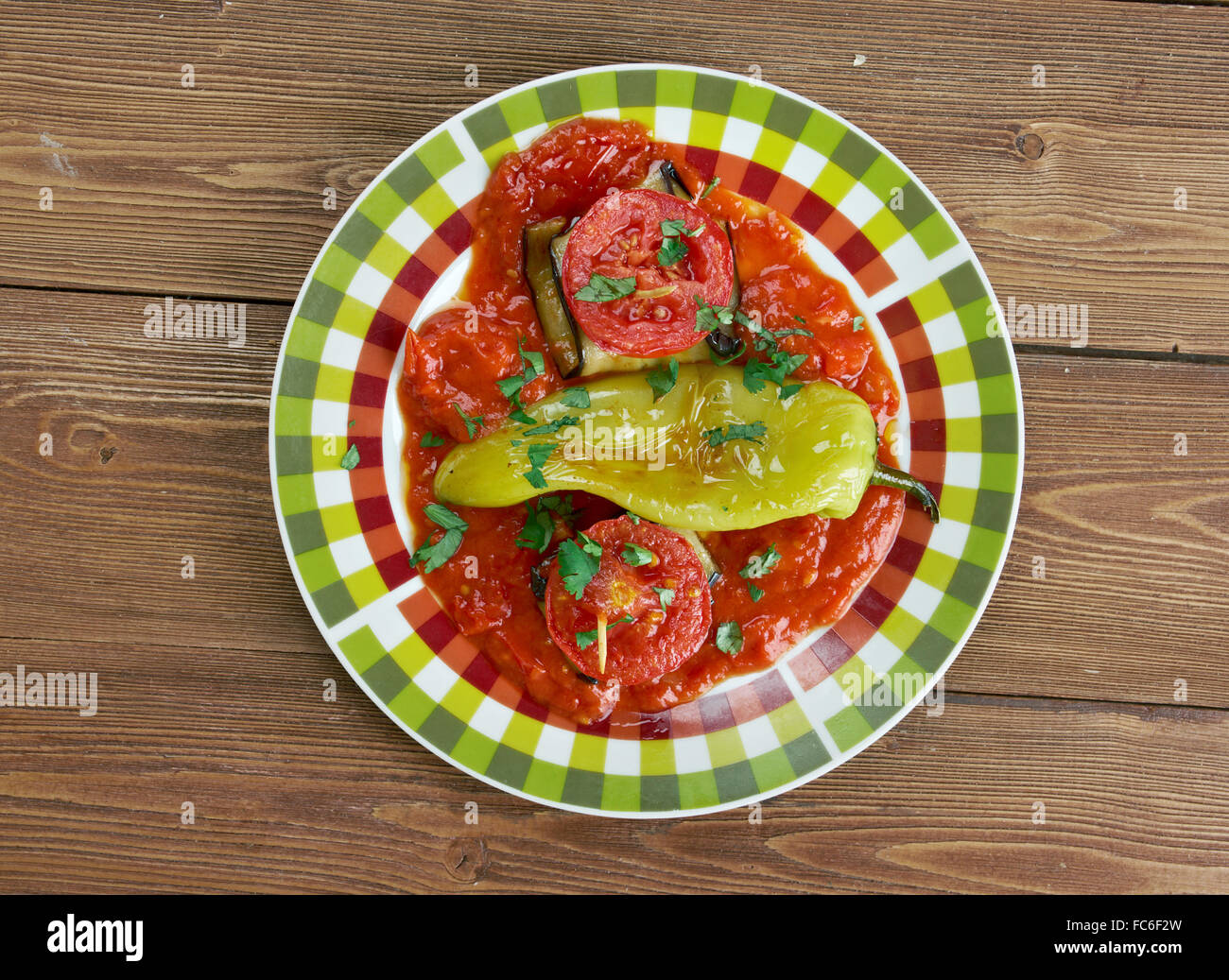 Islim o patlican kebabi immagini e fotografie stock ad alta risoluzione ...