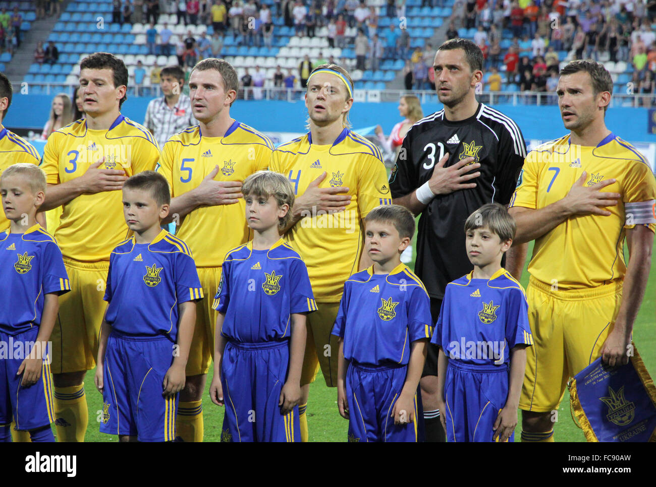 Ukraine national football team pose immagini e fotografie stock ad alta ...