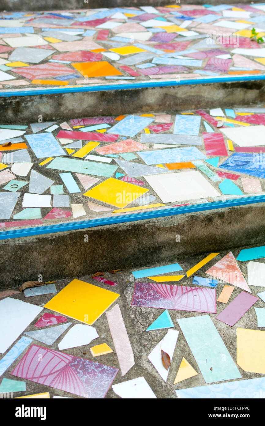 Piastrelle estive immagini e fotografie stock ad alta risoluzione - Alamy