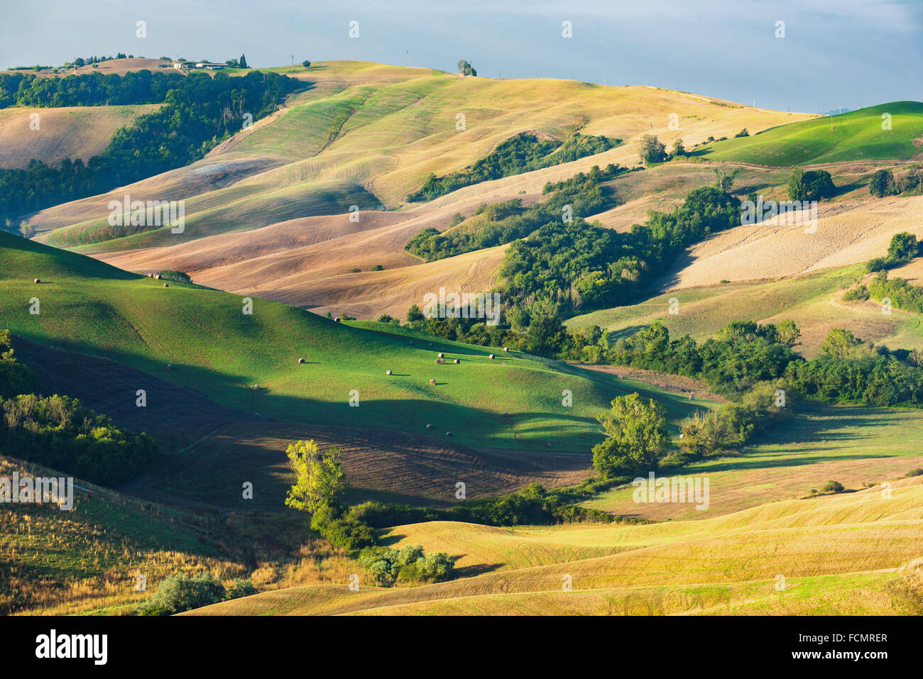 Rustico toscano da giardino immagini e fotografie stock ad alta ...