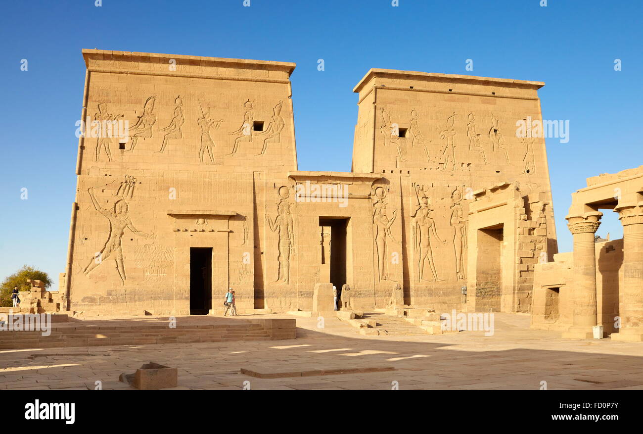 Pylon temple horus edfu egypt immagini e fotografie stock ad alta ...