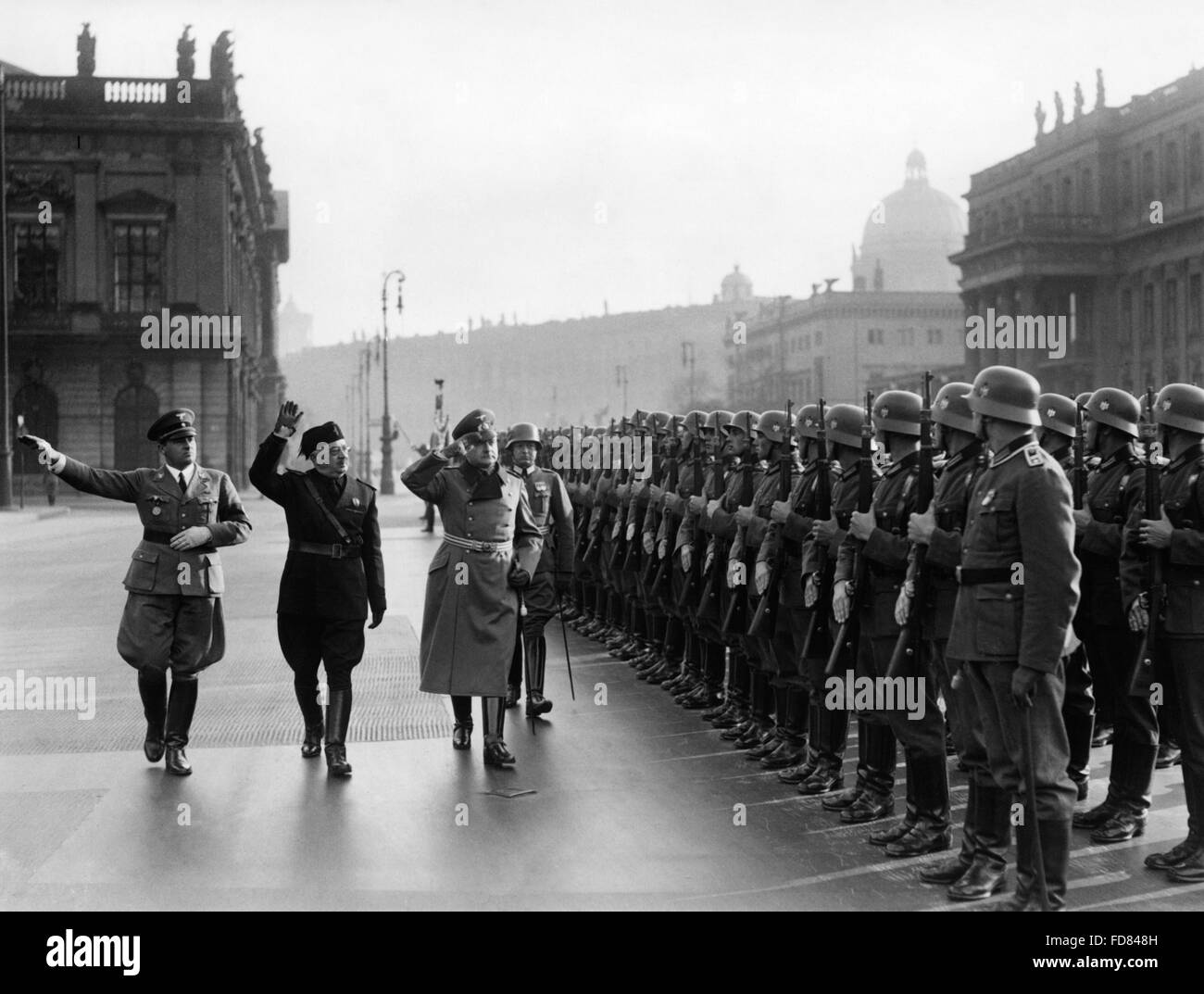Generale italiano immagini e fotografie stock ad alta risoluzione - Alamy