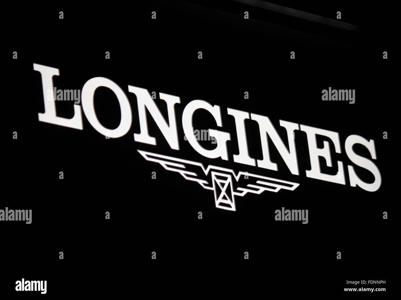 Longines logo immagini e fotografie stock ad alta risoluzione - Alamy