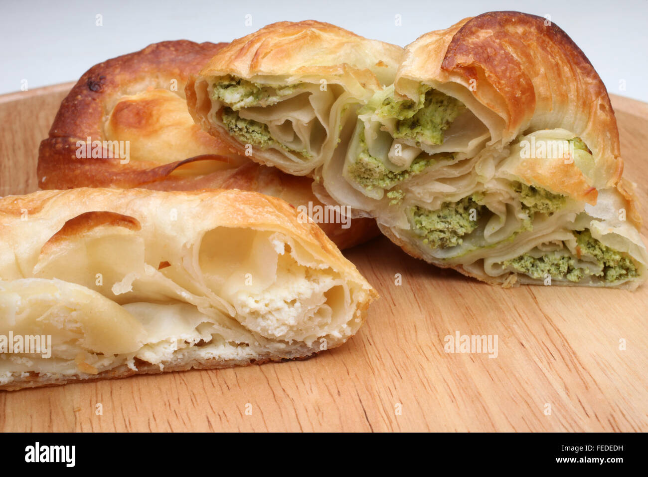 Pita burek immagini e fotografie stock ad alta risoluzione - Alamy