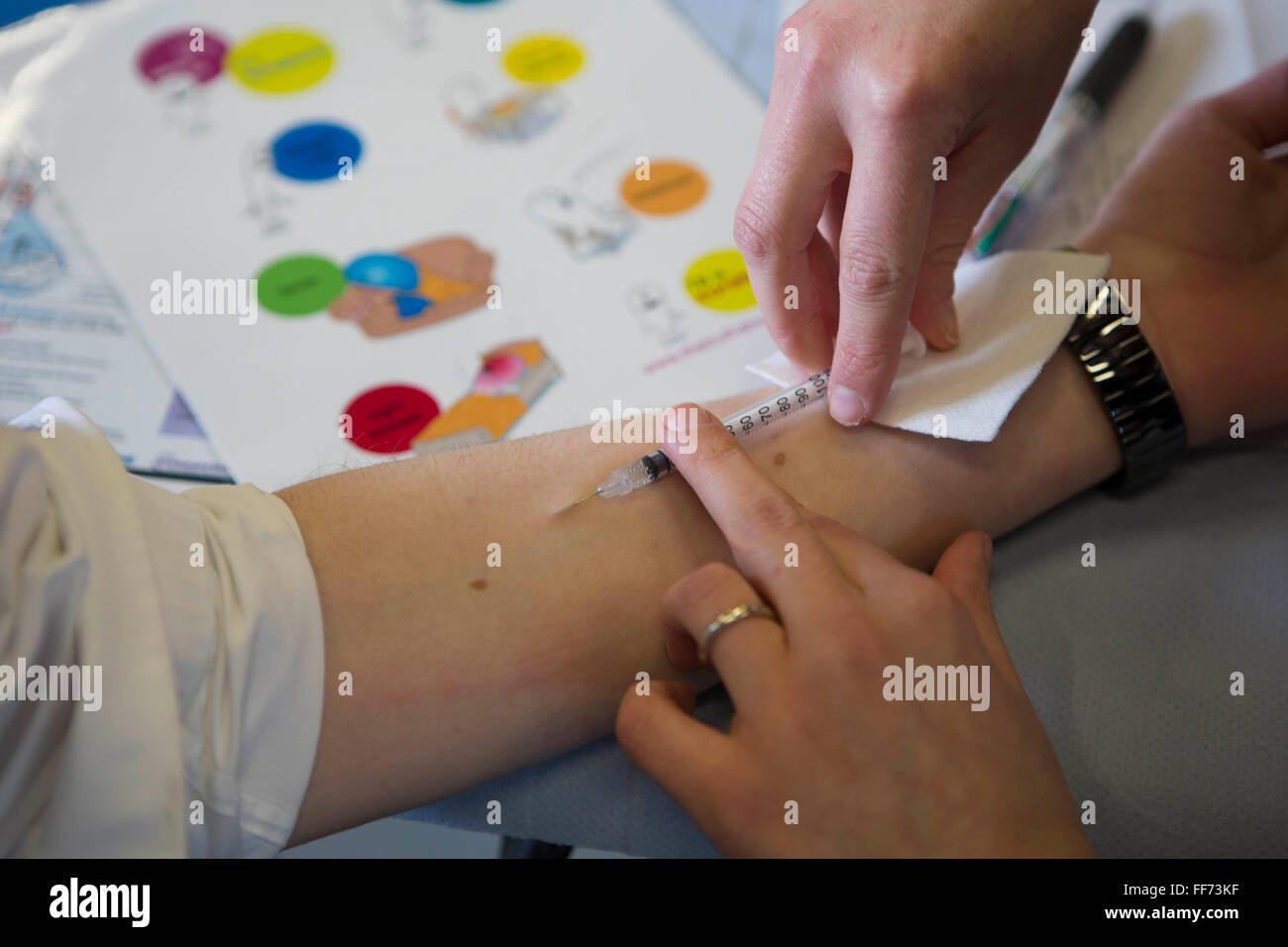 Test di mantoux immagini e fotografie stock ad alta risoluzione - Alamy