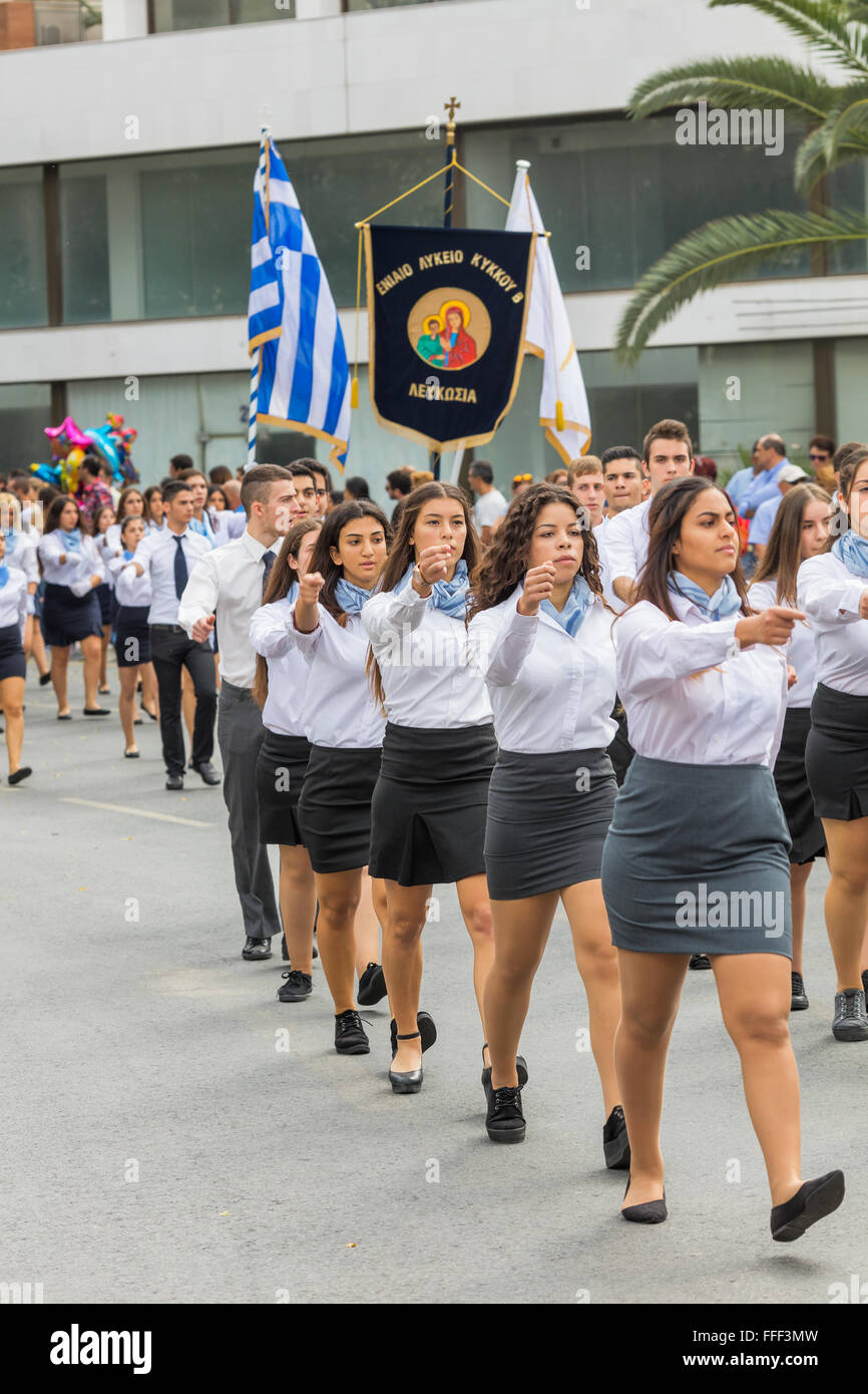 Ragazze cipriote immagini e fotografie stock ad alta risoluzione - Alamy