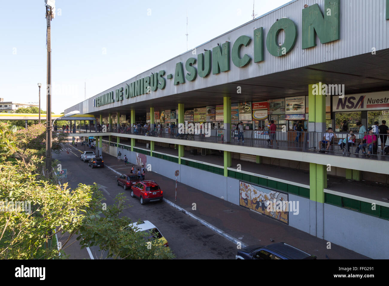Terminal de omnibus de asuncion immagini e fotografie stock ad alta ...
