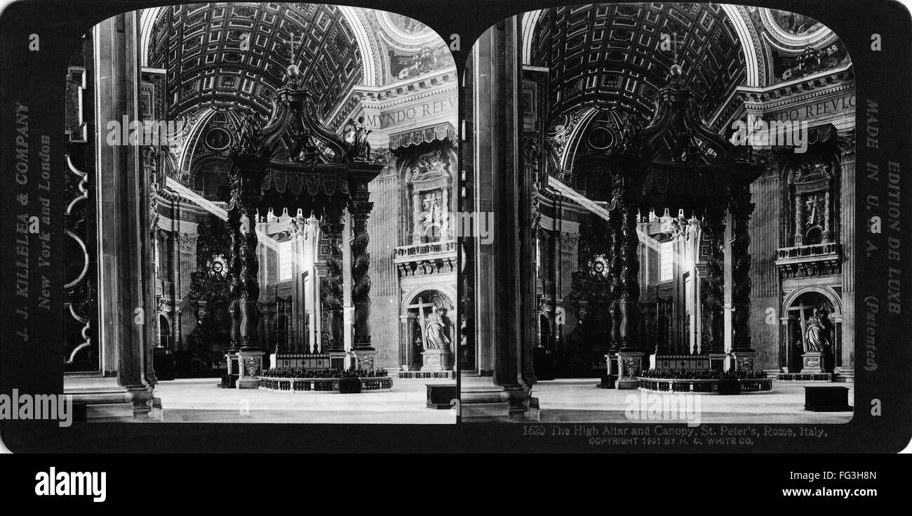 Roma: ST. San Pietro. /Nil altare maggiore baldacchino a Basilica di ...