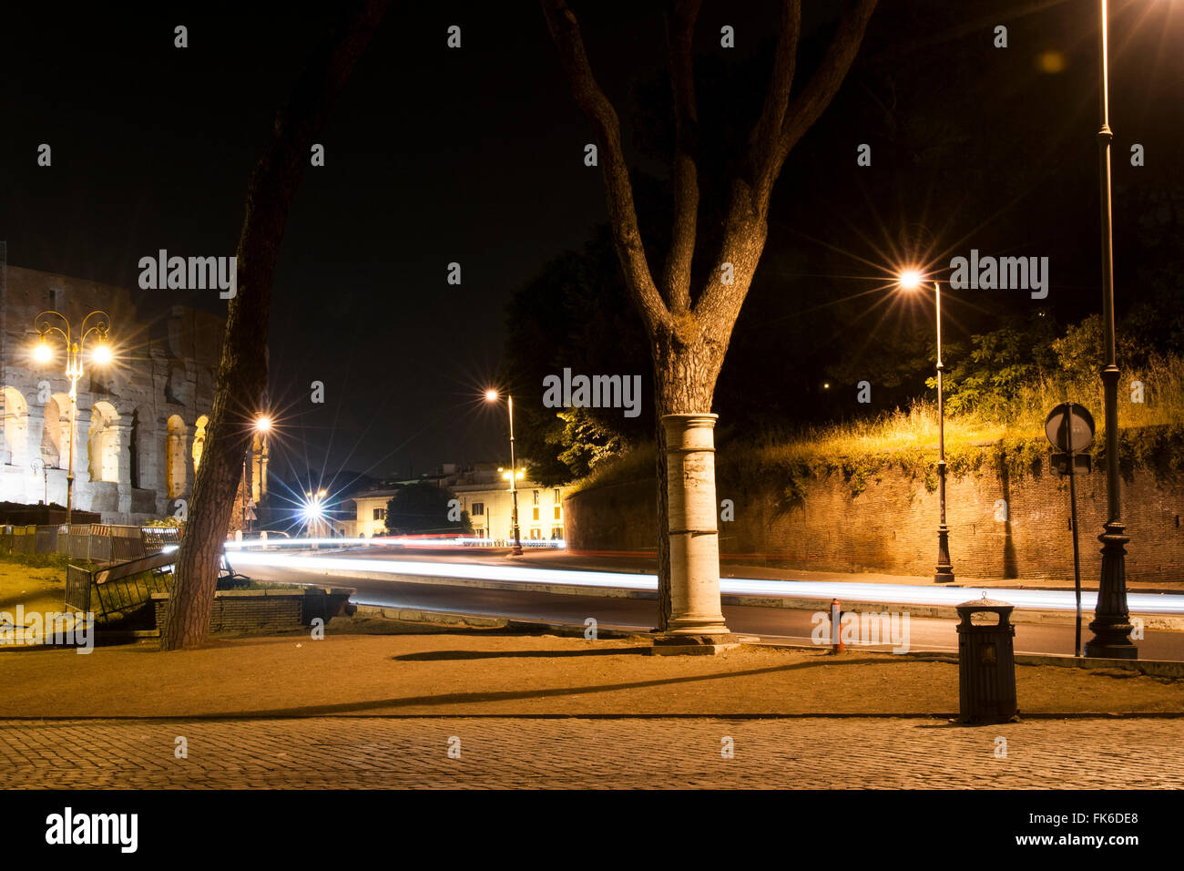 Lunga strada a roma immagini e fotografie stock ad alta risoluzione - Alamy