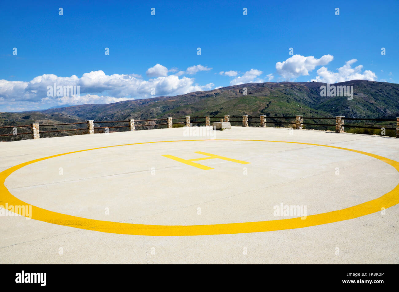 Eliporto in cima immagini e fotografie stock ad alta risoluzione - Alamy